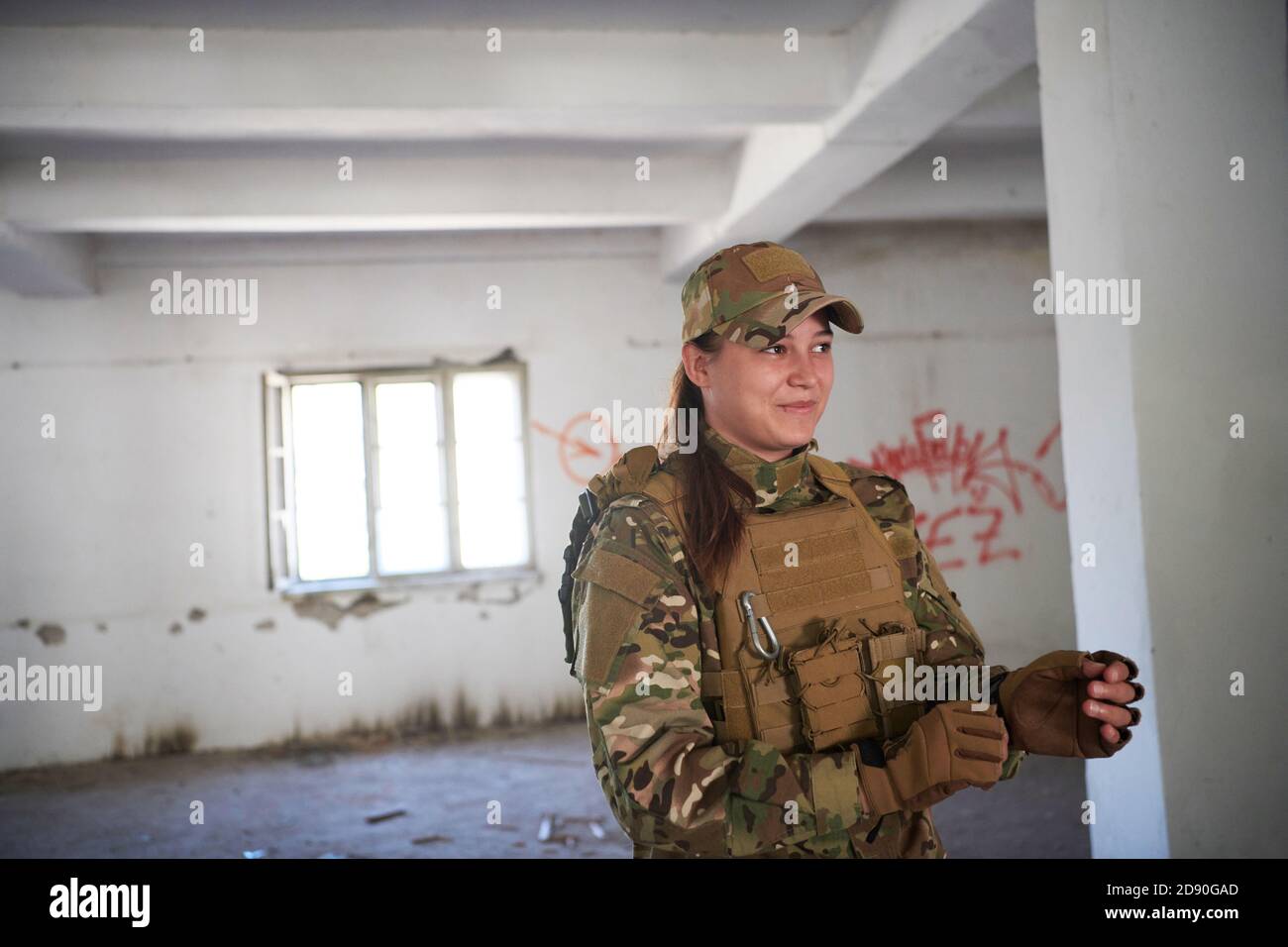 military female soldier having a break Stock Photo - Alamy