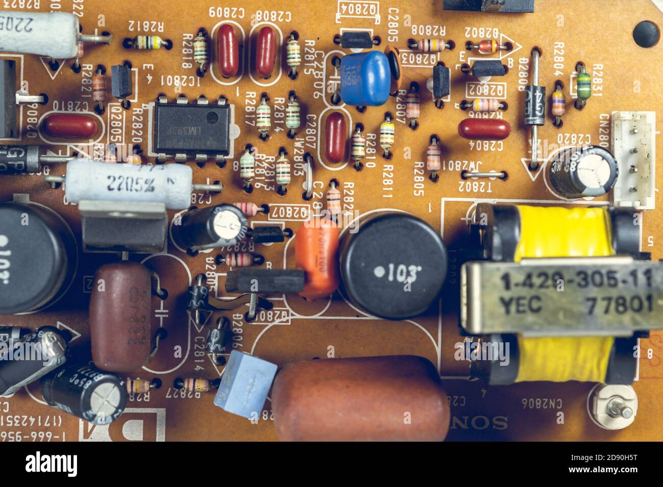 Electrical capacitors hi-res stock photography and images - Alamy