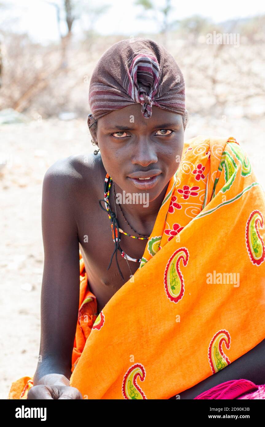 Kenya samburu tribe warrior hi-res stock photography and images - Alamy