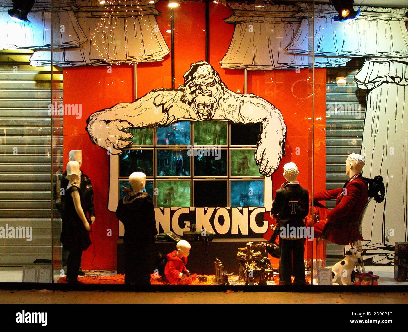 Christmas windows 2005 boulevard haussmann in paris Stock Photo - Alamy