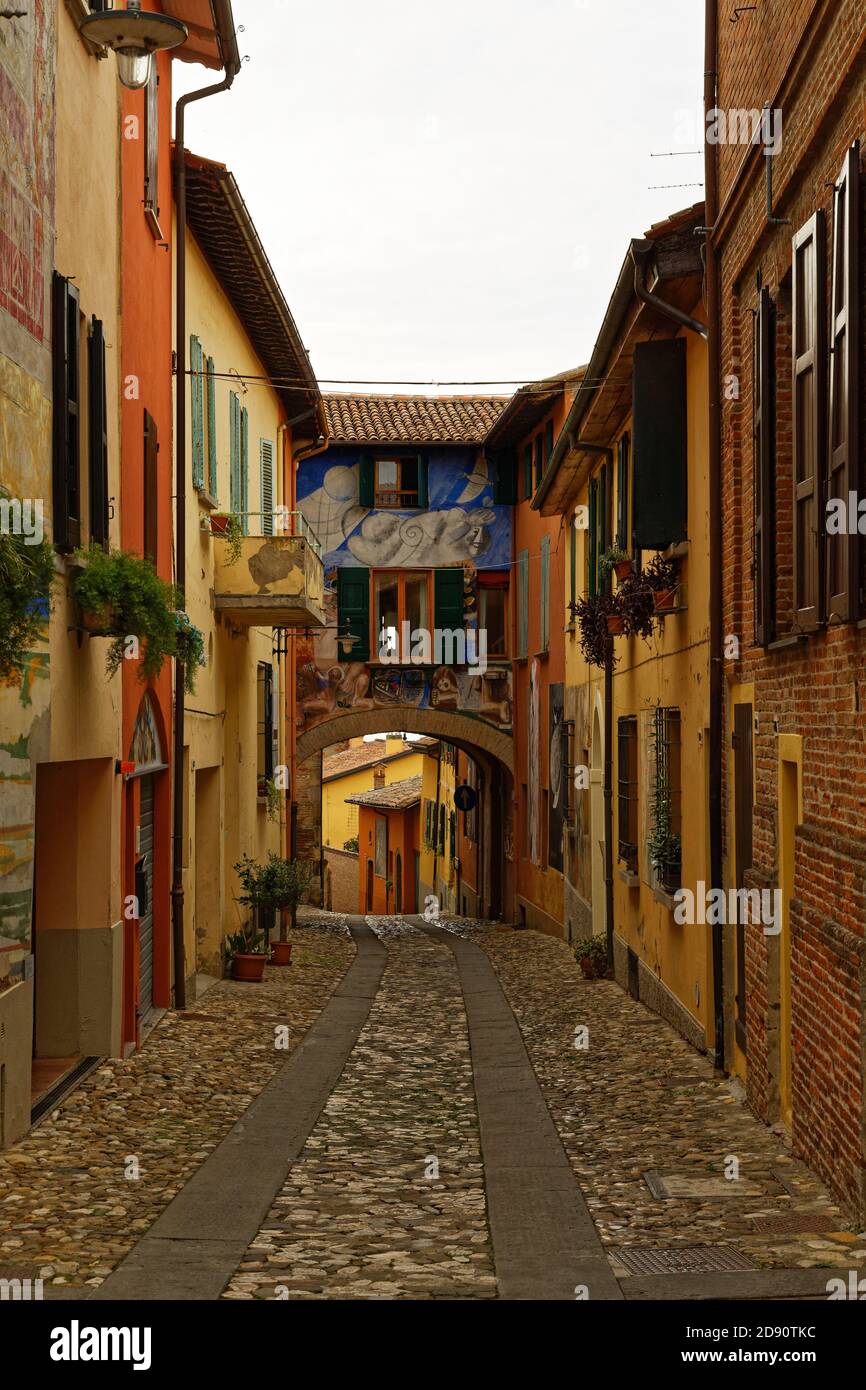 Dozza and italy and painting hi-res stock photography and images - Alamy