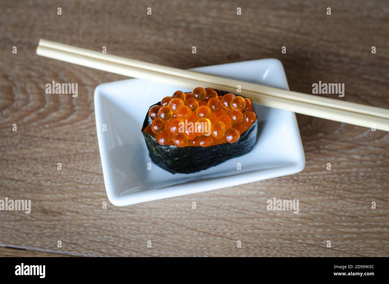Salmon roe seaweed sushi Stock Photo - Alamy