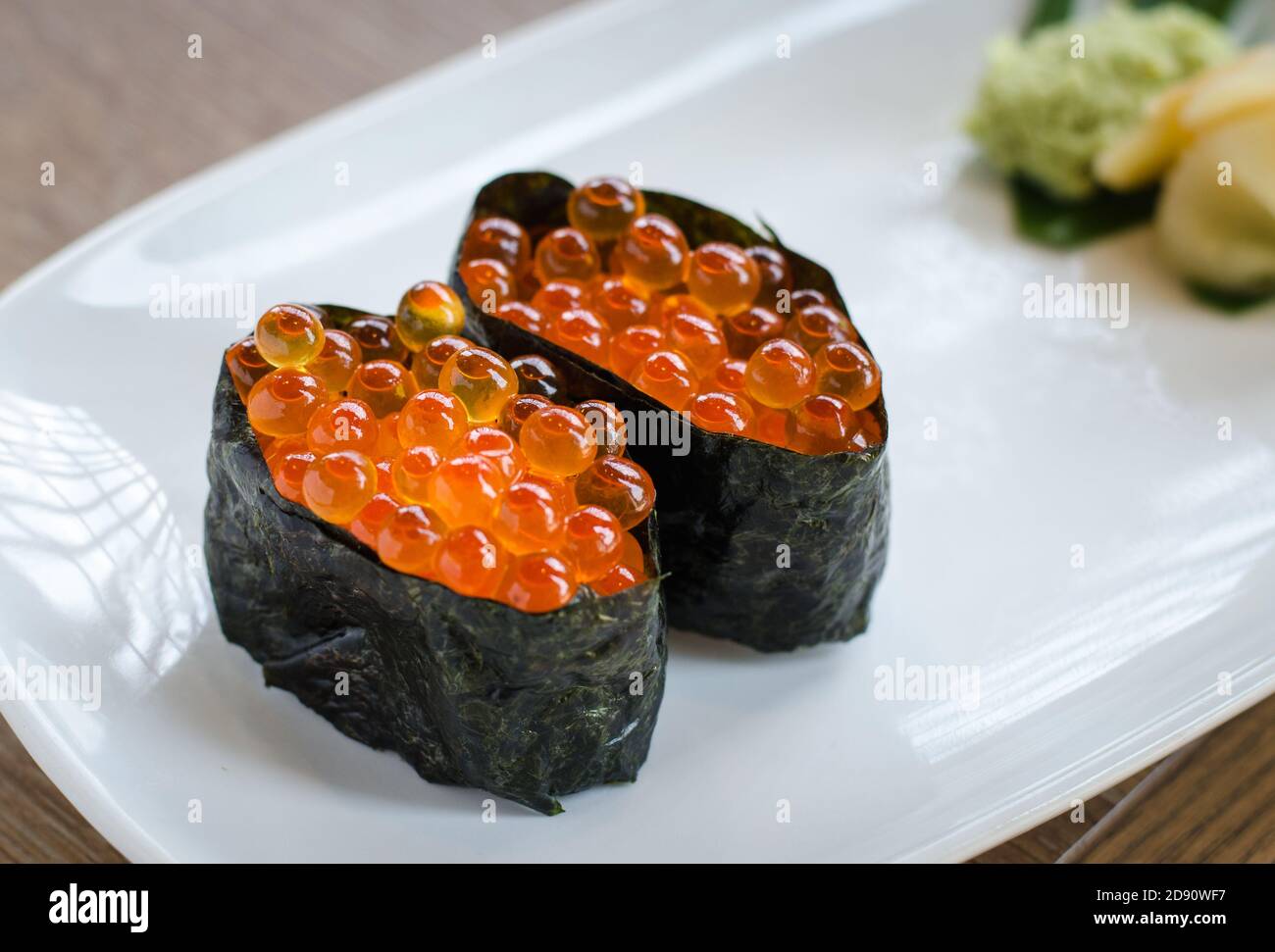 Salmon roe seaweed sushi Stock Photo - Alamy