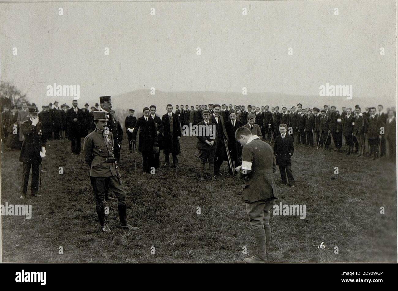 Kaiser Karl I. bei Jung Österreich am Roten Berg in Ober St. Veit Stock ...