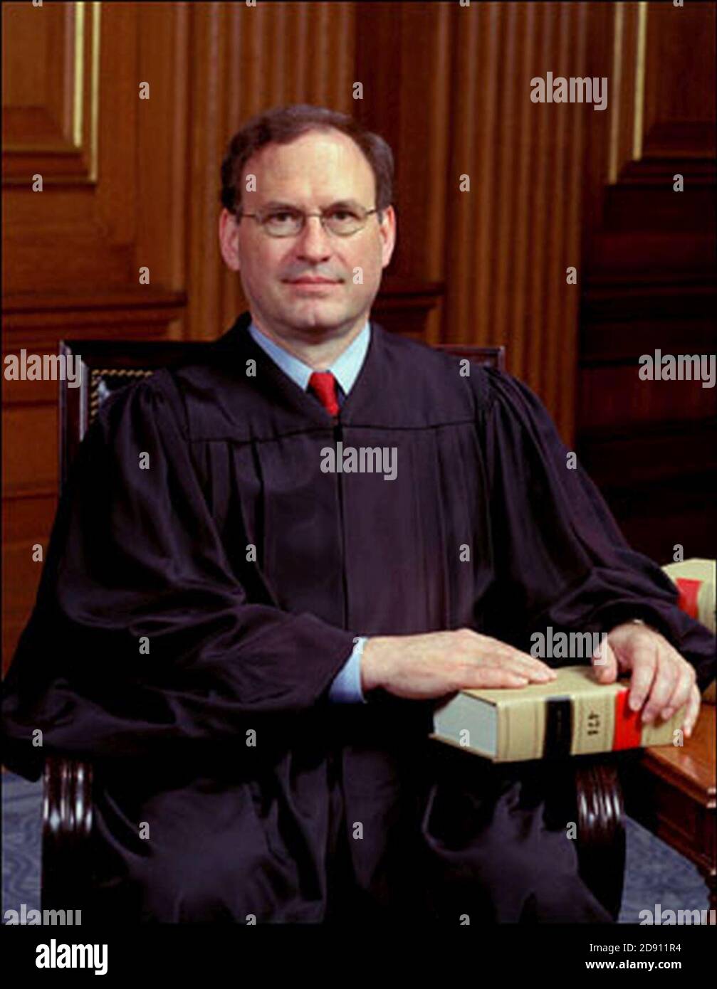 Justice alito hi-res stock photography and images - Alamy