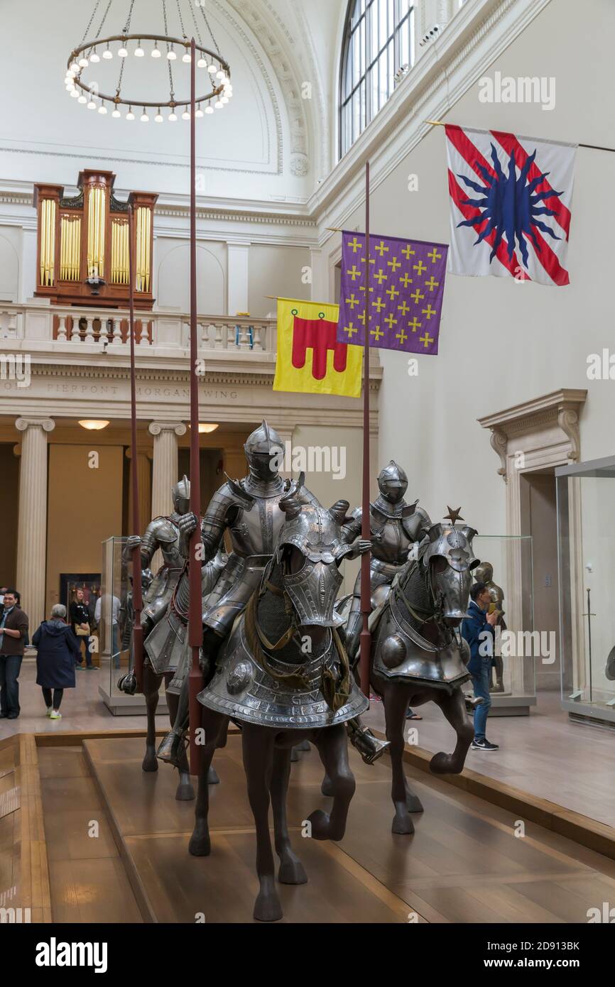 Equestrian Court, Arms and Armor, Metropolitan Museum of Art, Manhattan ...