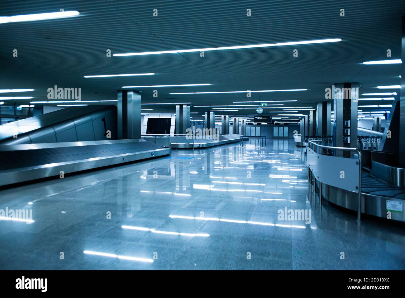 Airport interior baggage claim conveyor close up Stock Photo - Alamy
