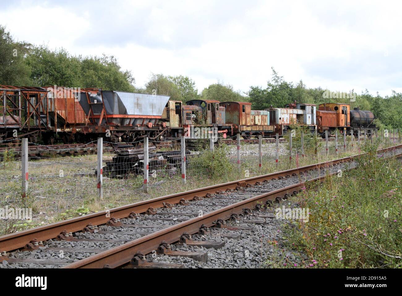 Dunaskin Railway , Ayrshire, Derelict and abandoned railway coaches and ...