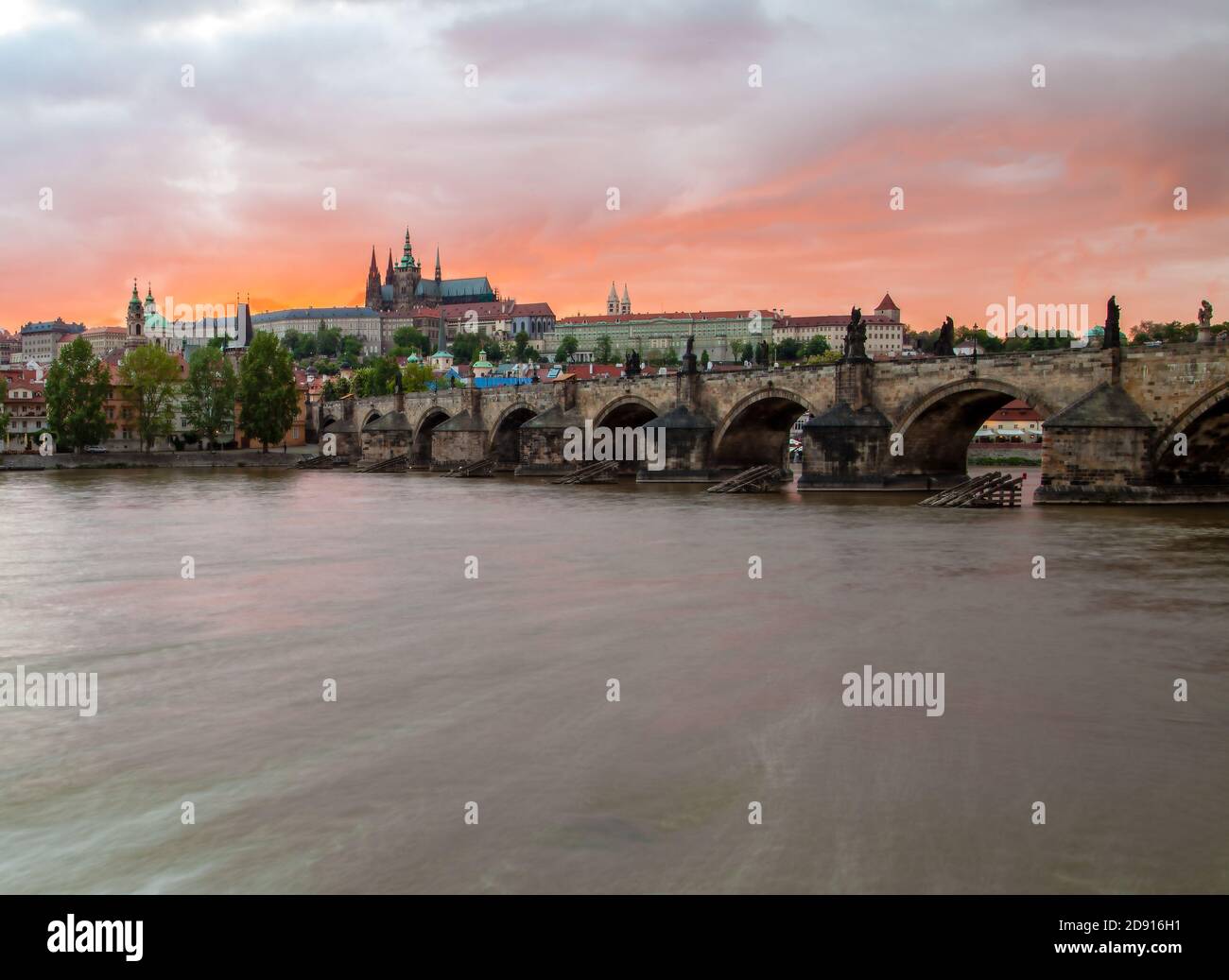 Prague Castle and Charles Bridge at blue hour Stock Photo - Alamy