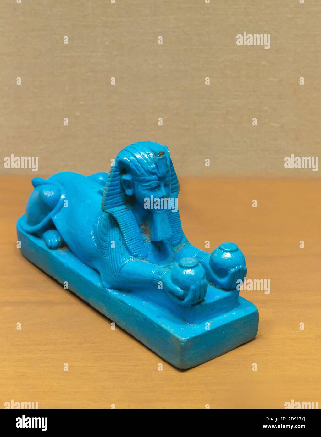 Sphinx of Amenhotep III, faience, Metropolitan Museum of Art, Manhattan ...