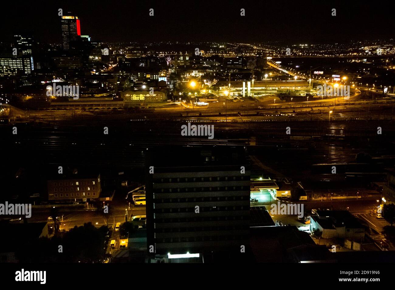 Nelson mandela bridge night view hi-res stock photography and images ...