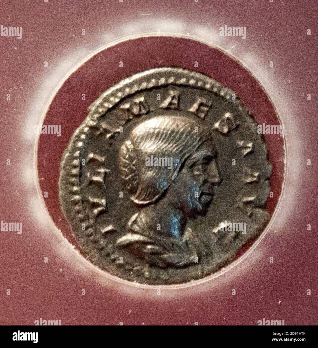 Julia Maesa (sister of Iulia Domna) (Roman coin Stock Photo - Alamy