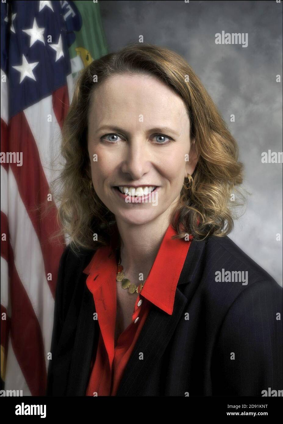 Karen Dynan Official Photo O2 (2 Stock Photo - Alamy