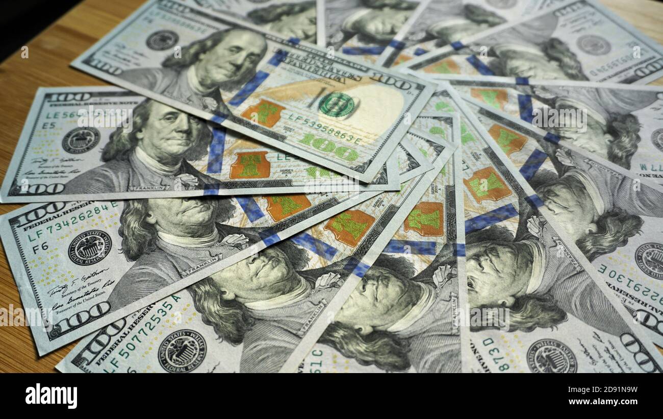 100 old dollar bills. Fan stack close up Stock Photo - Alamy