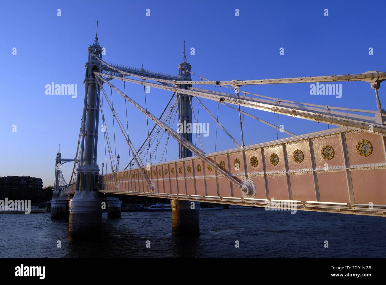 Victorian Prince Albert Bridge Stock Photo - Alamy