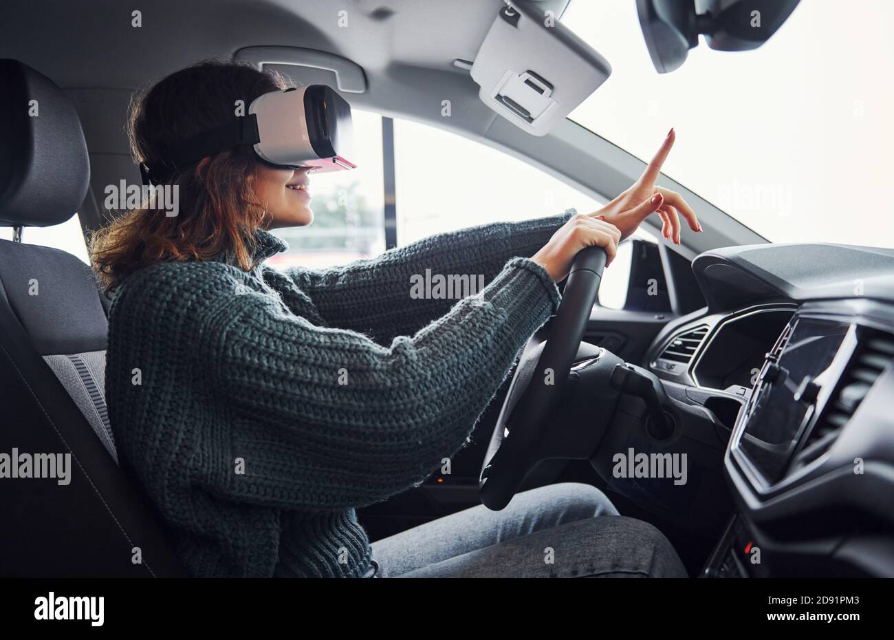 Virtual reality car model hi-res stock photography and images - Alamy