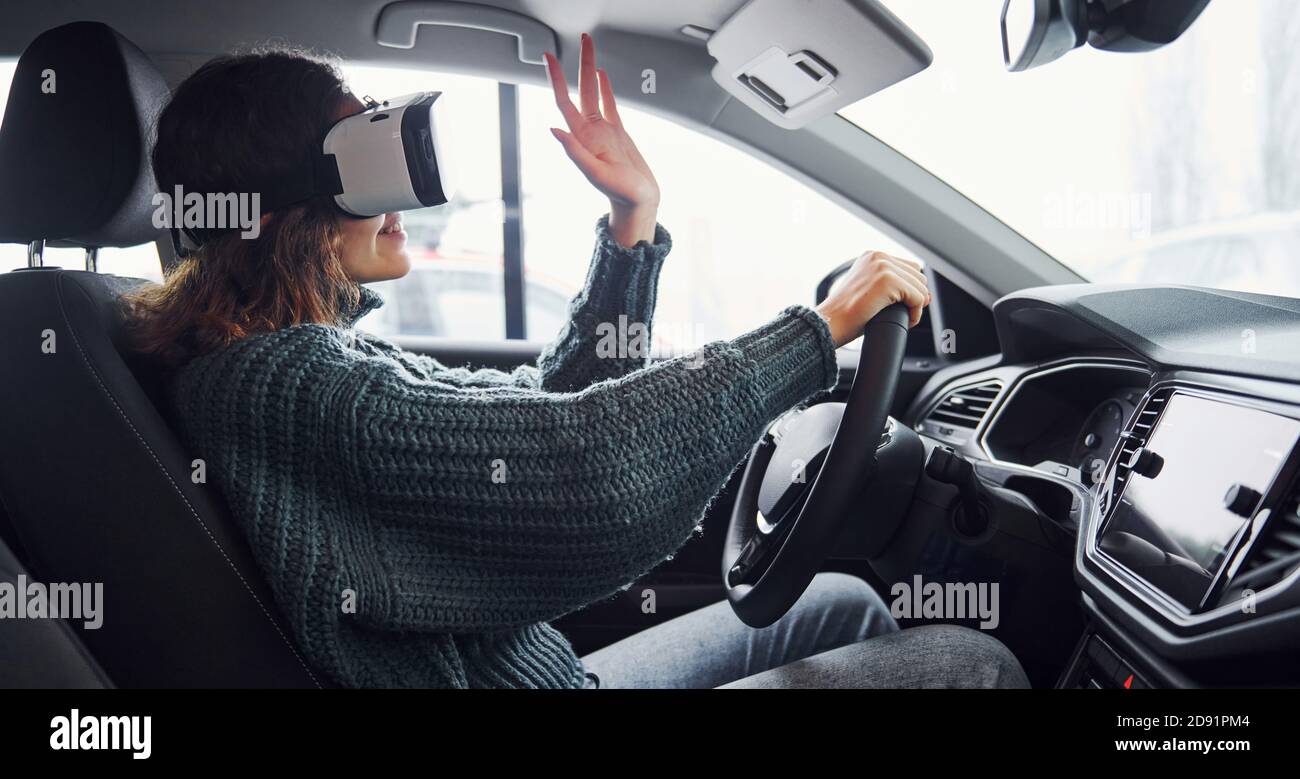Virtual reality car model hi-res stock photography and images - Alamy