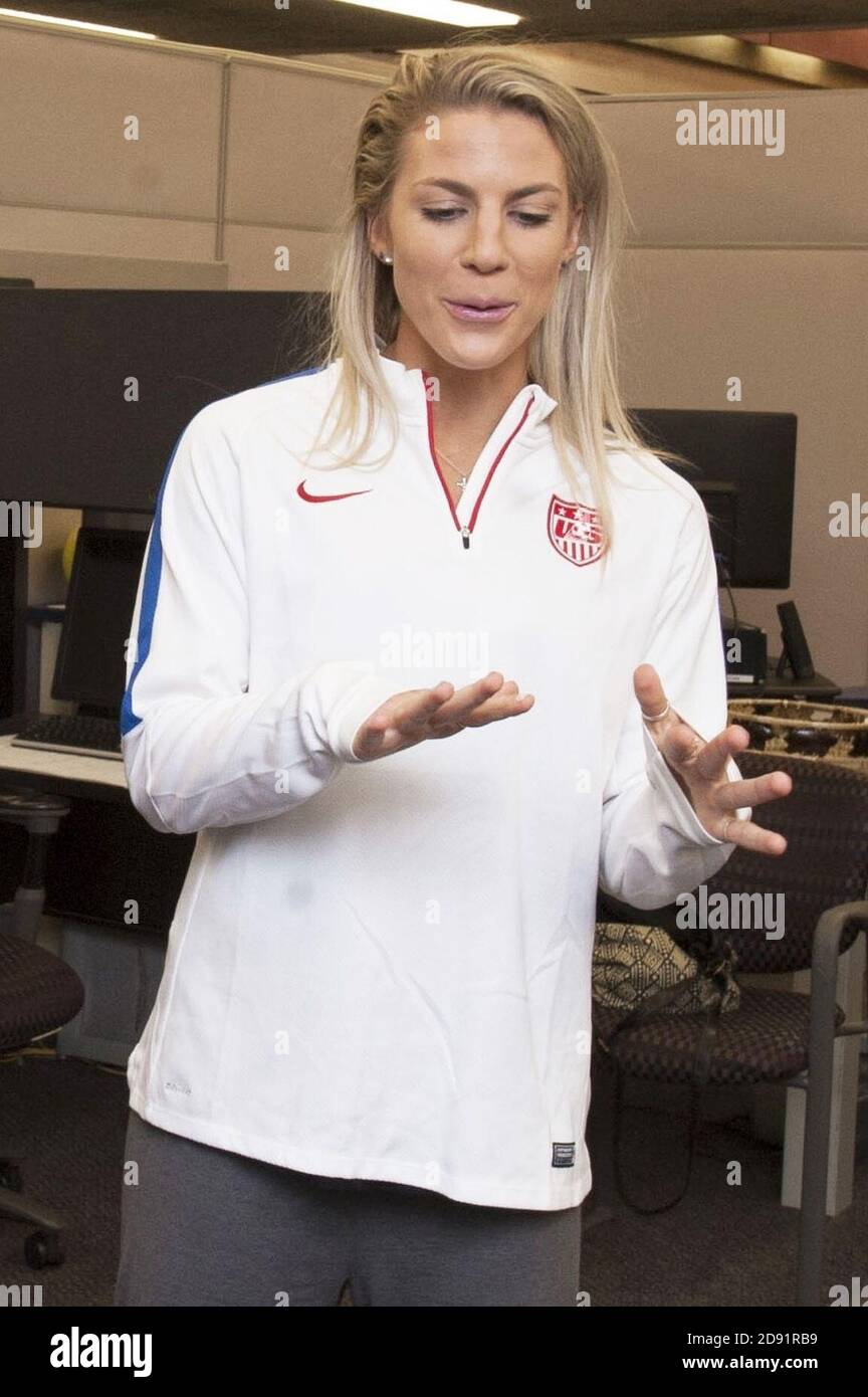 Julie johnston hi-res stock photography and images - Alamy