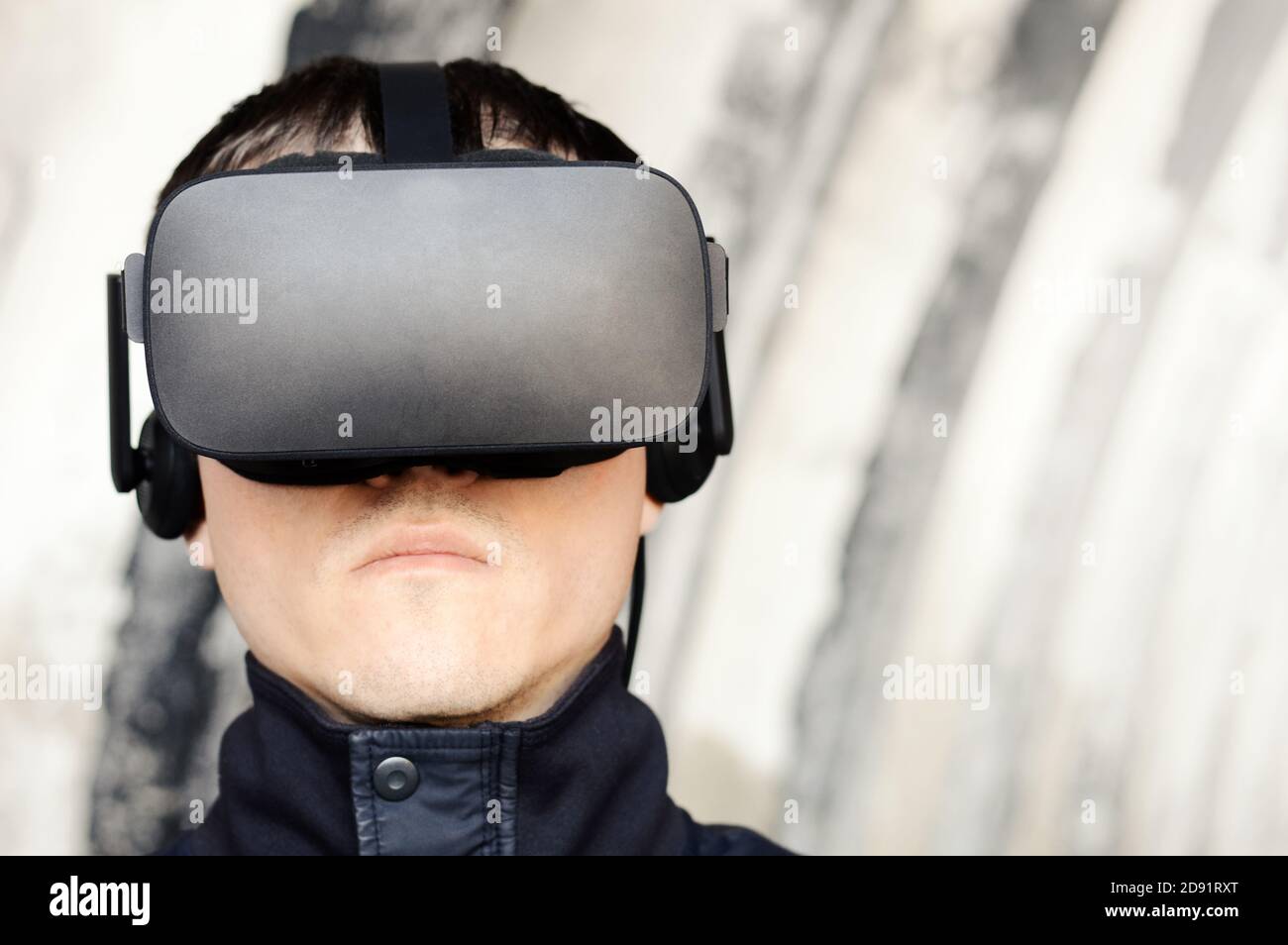 Advanced vr technology hi-res stock photography and images - Alamy