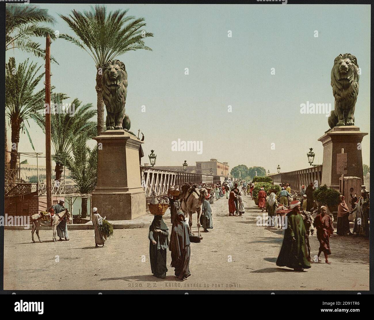Kairo, entrée du Pont du Nil Stock Photo - Alamy