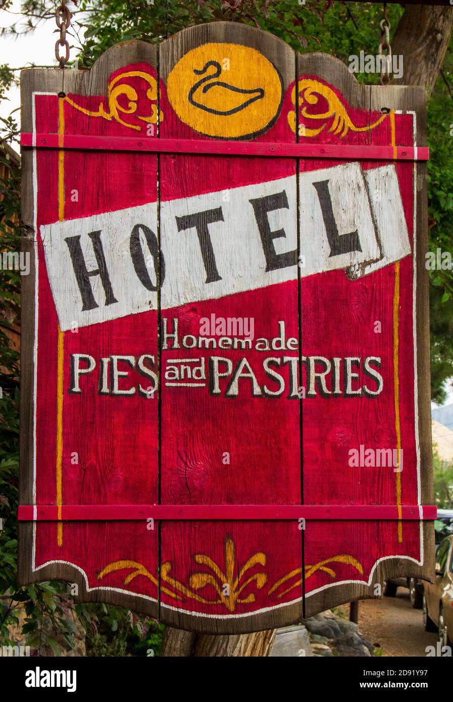 Hotel sign board antique hi-res stock photography and images - Alamy