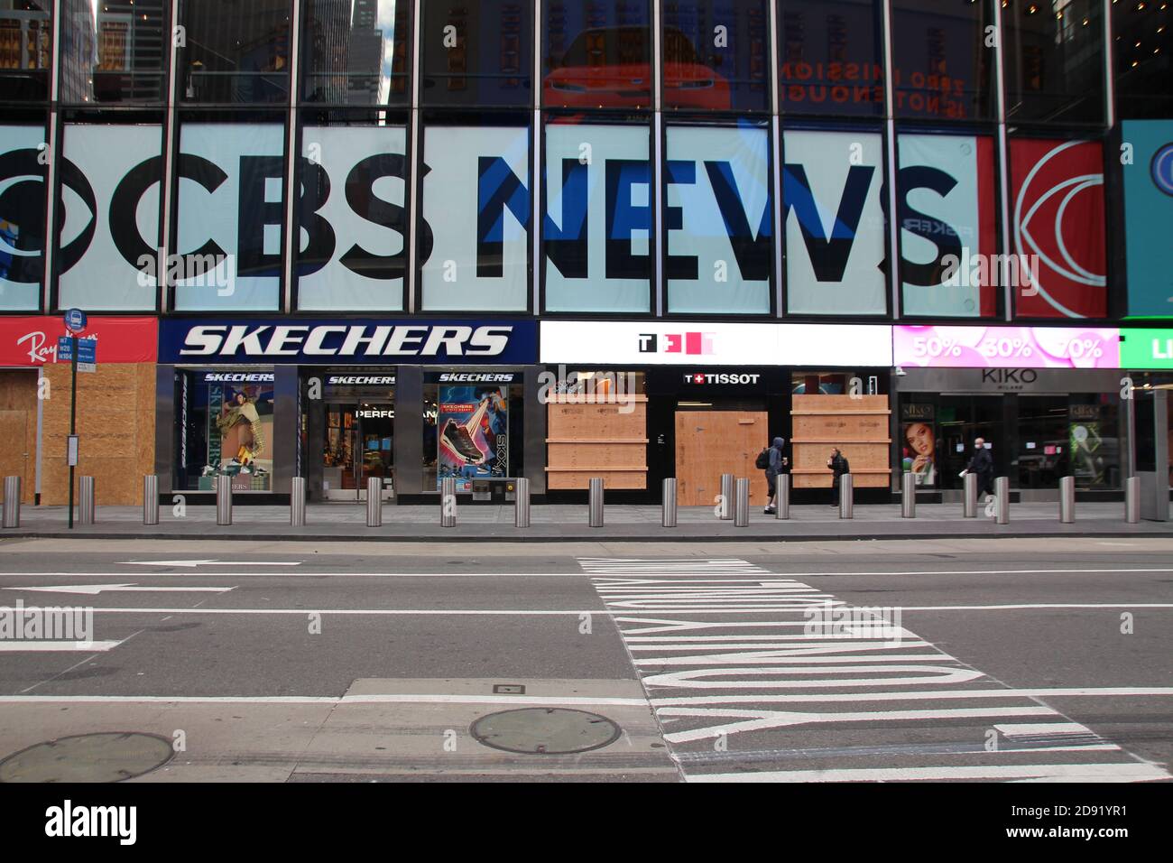 Fifth panels hi-res stock photography and images - Alamy