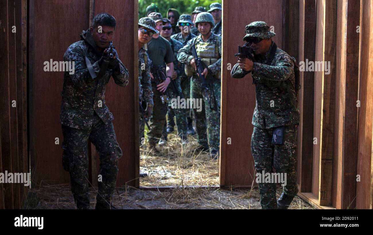 KAMANDAG 2017 MOUT Training - Image 2 of 5 Stock Photo - Alamy