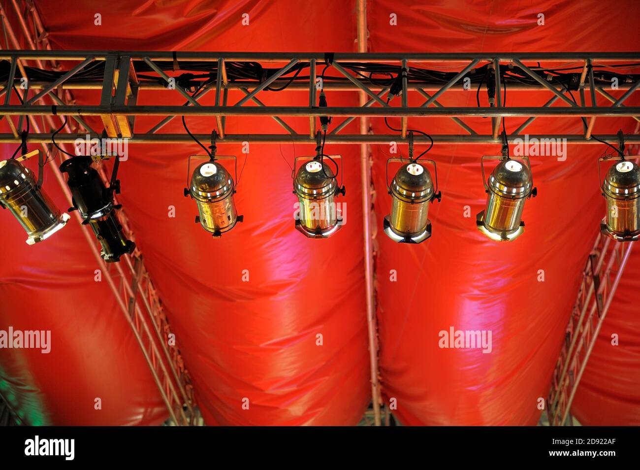 Red concert stage lighting ceiling hi-res stock photography and images ...