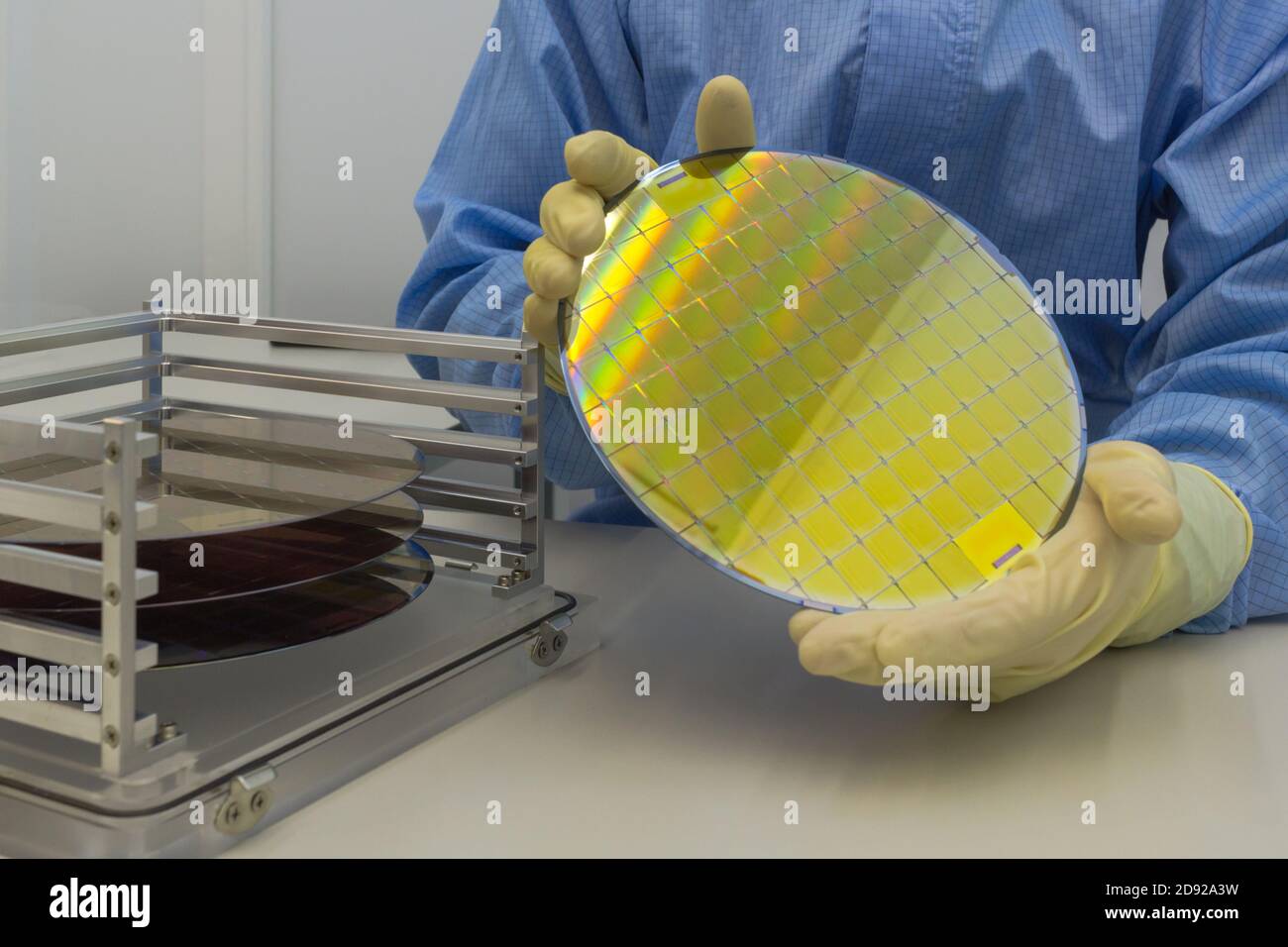 Silicon Wafer Manufacturing High Resolution Stock Photography and ...