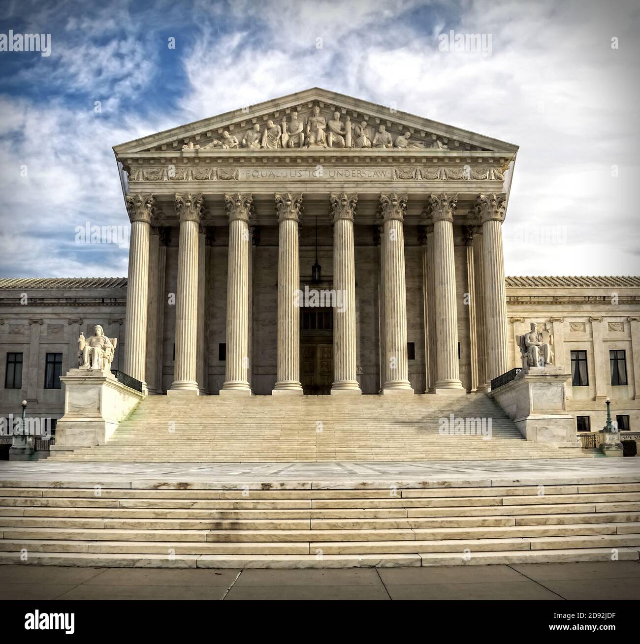Washington district court judge trial hi-res stock photography and ...