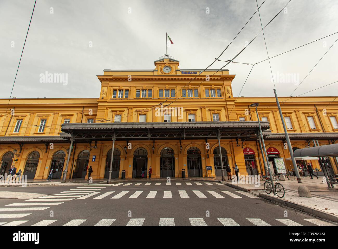 Train hangar hi-res stock photography and images - Alamy