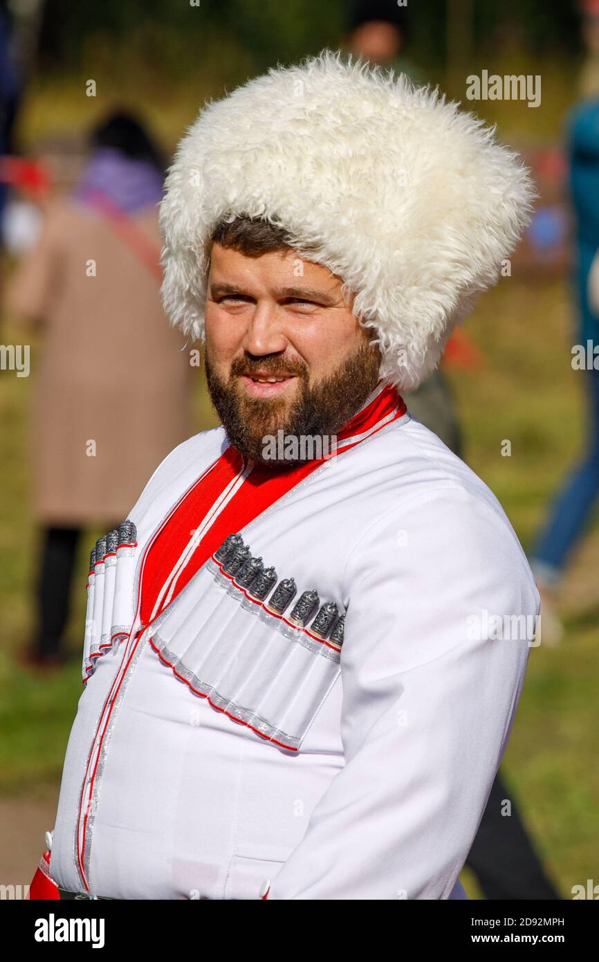Cossacks girls hi-res stock photography and images - Alamy