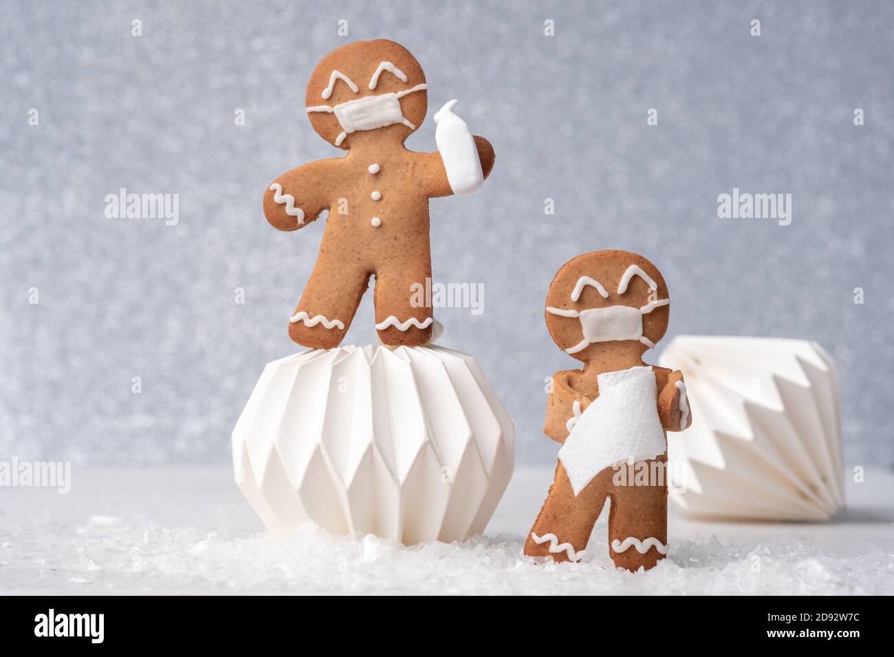 Christmas gingerbread men with a masks Stock Photo - Alamy