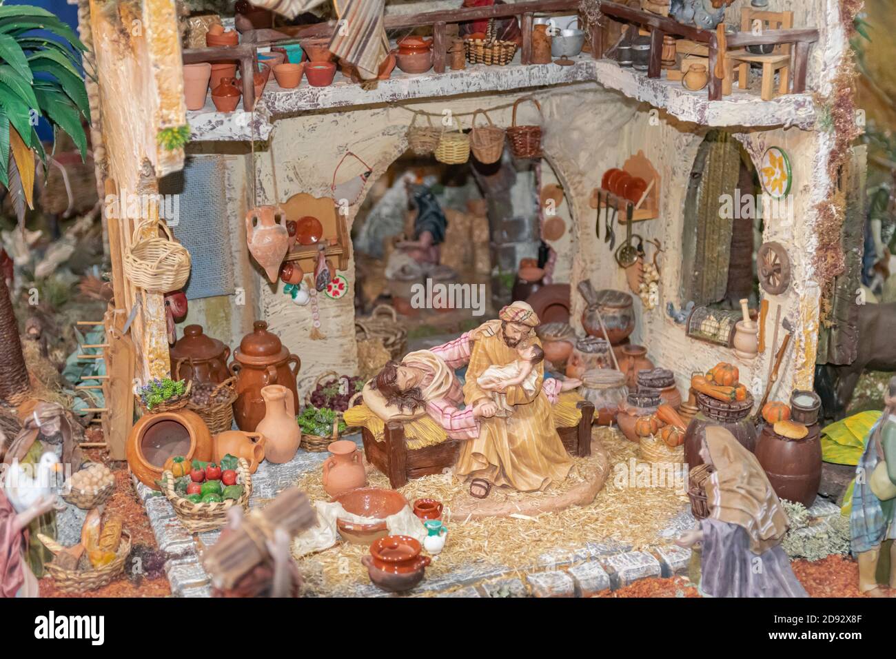 Manger figures hi-res stock photography and images - Alamy