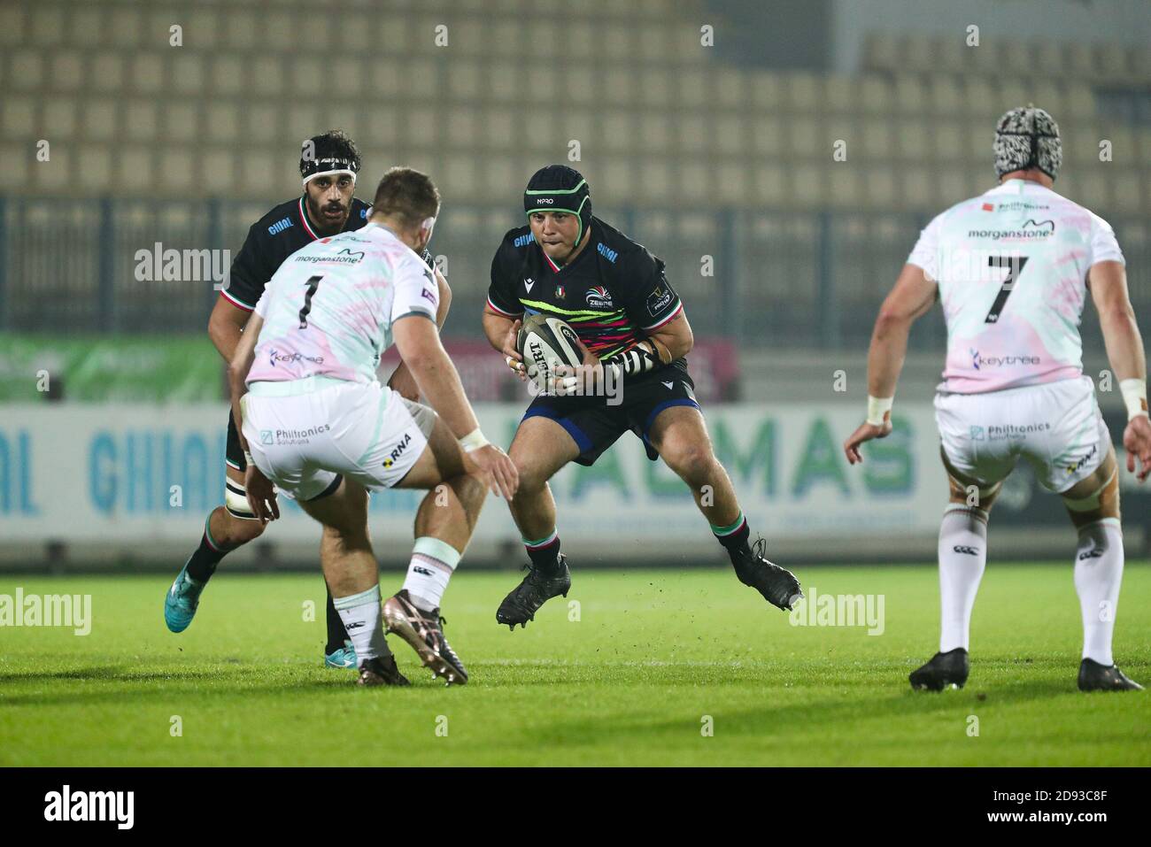 Pro step hi-res stock photography and images - Alamy