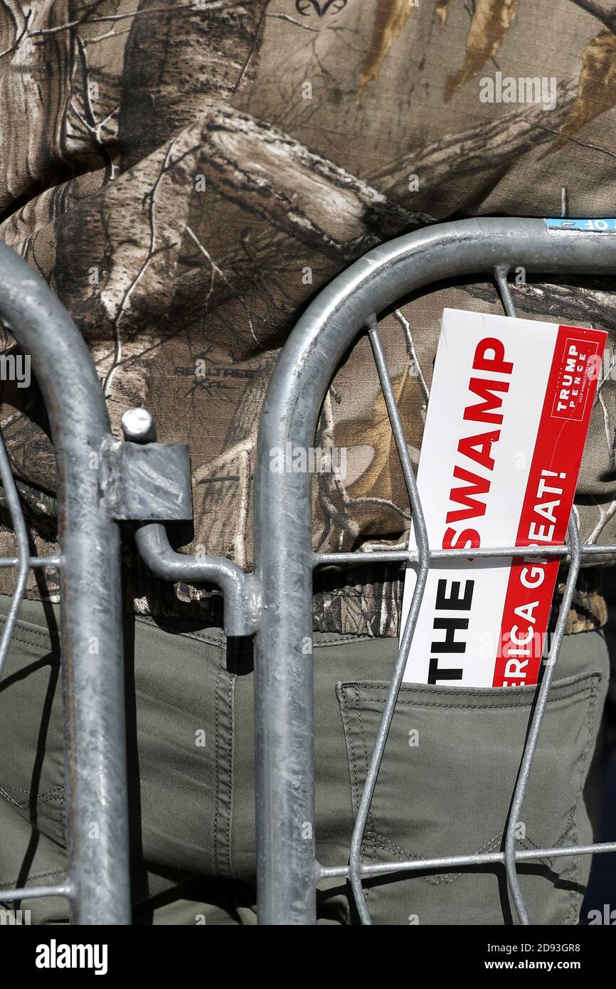 Drain the swamp trump hi-res stock photography and images - Alamy