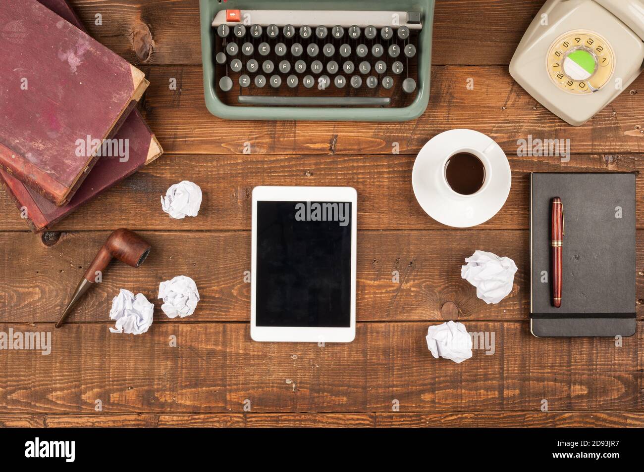 old retro journalist desktop with typewritter and telephone Stock Photo ...