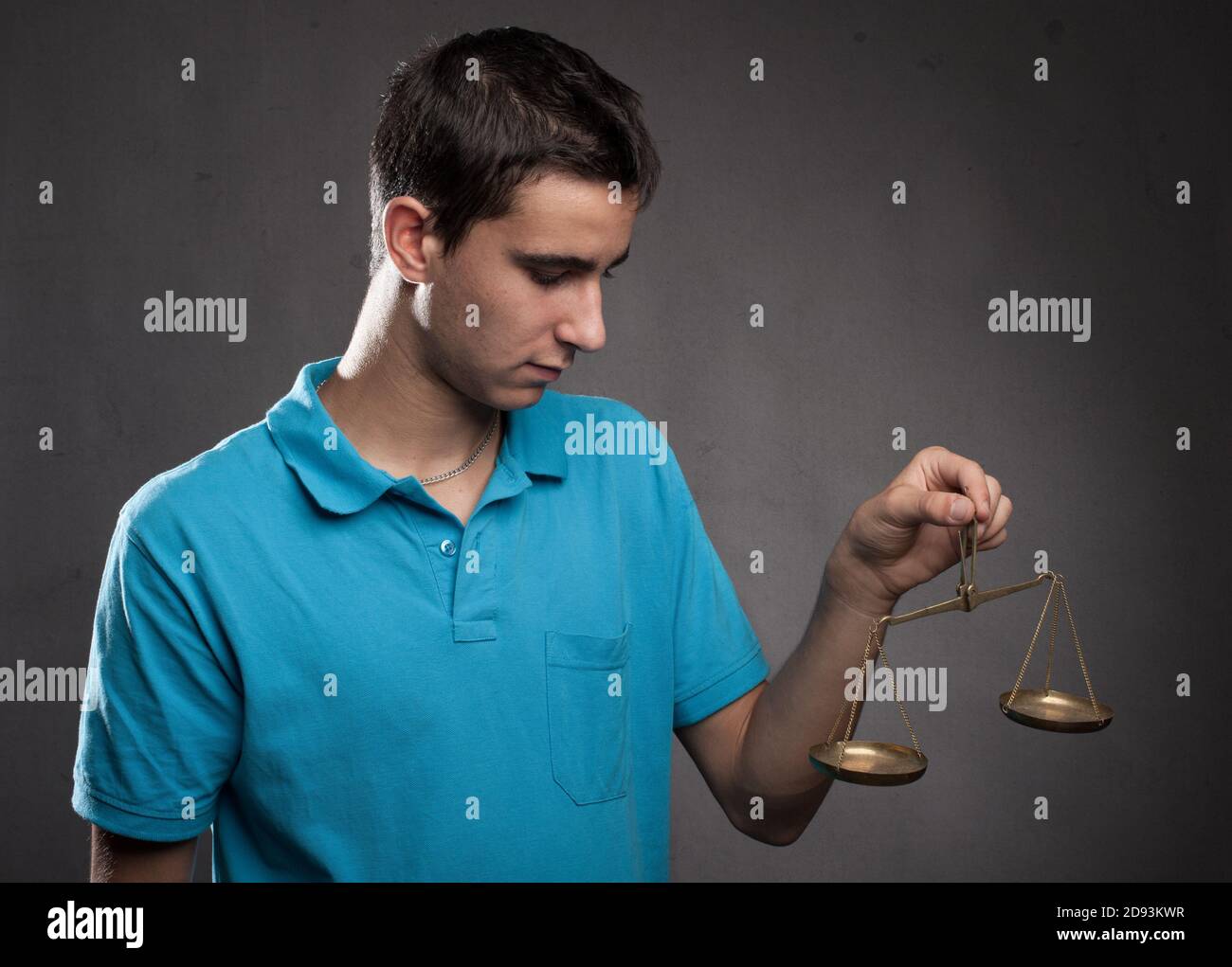 Person scale of justice hi-res stock photography and images - Alamy