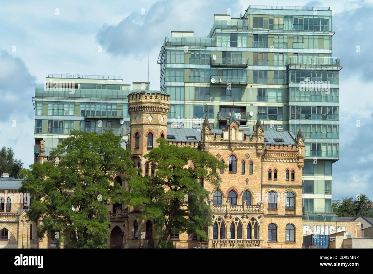 Historic high rises hi-res stock photography and images - Alamy