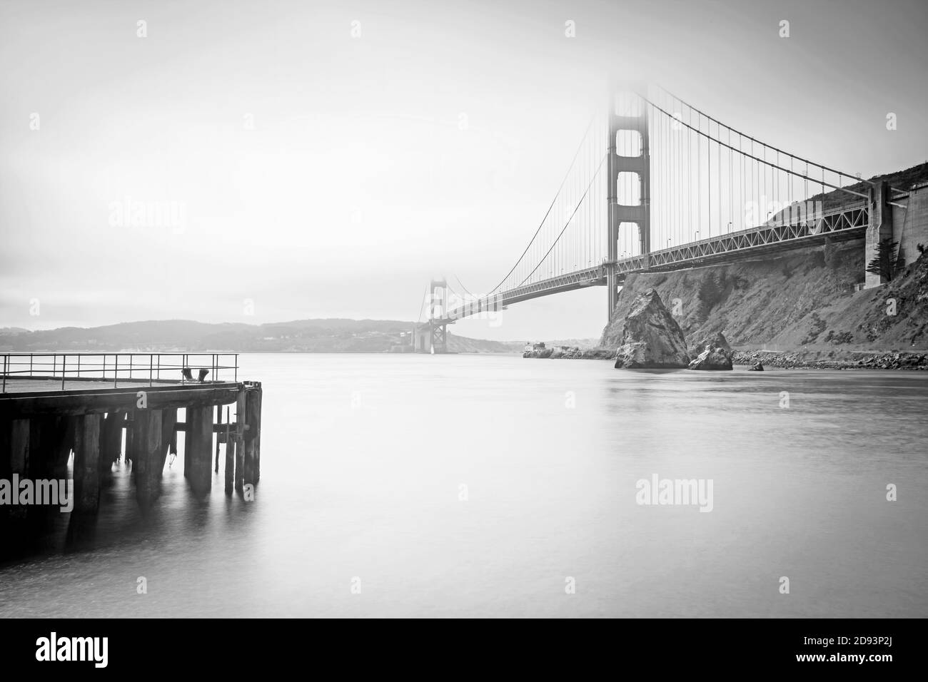 Building the golden gate bridge Black and White Stock Photos & Images ...