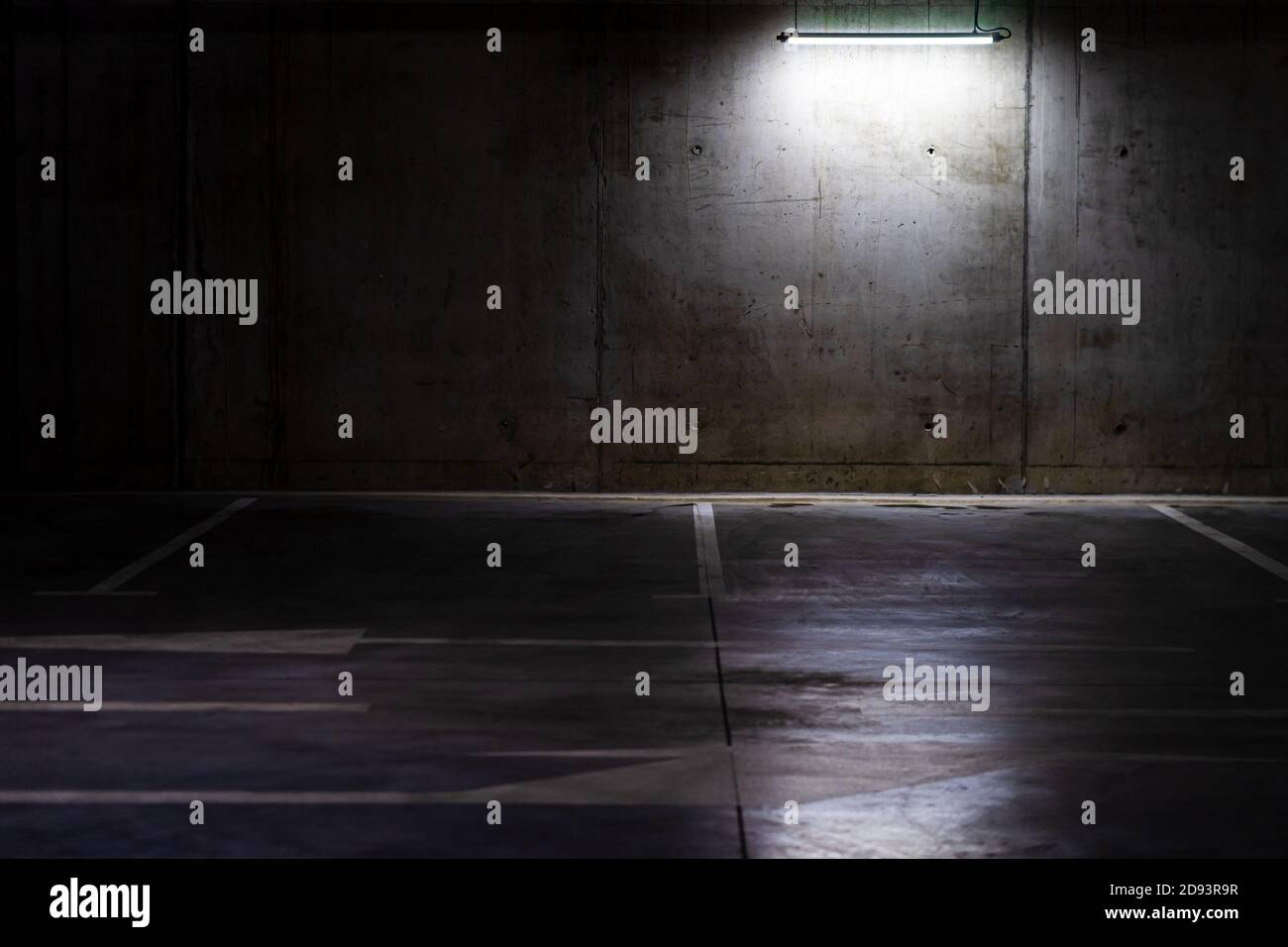 Overhead dim light hi-res stock photography and images - Alamy