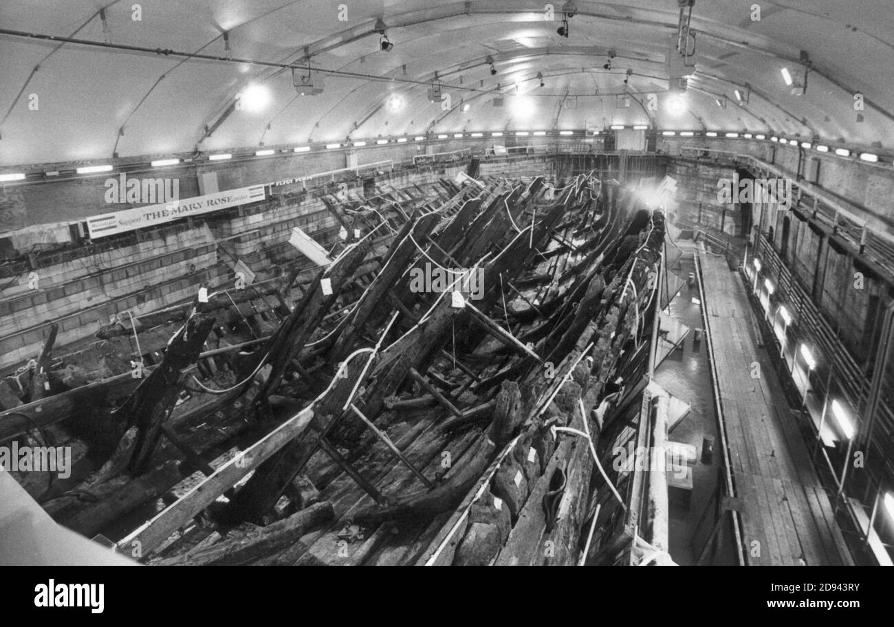 The Mary Rose In Place At The Ships Hallportsmouth Naval Base