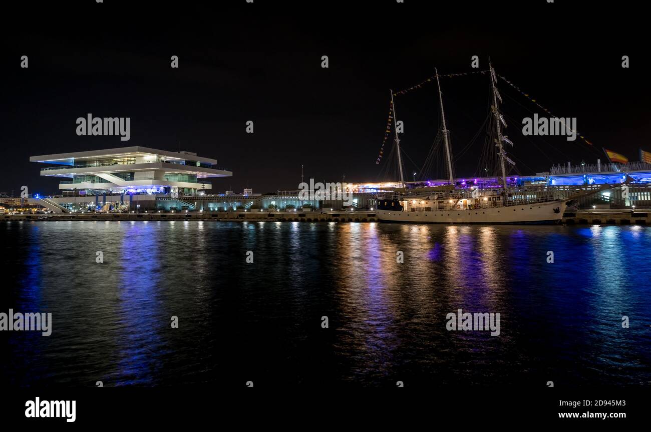 VALENCIA, SPAIN - November 2019: port, night lights reflection in water ...