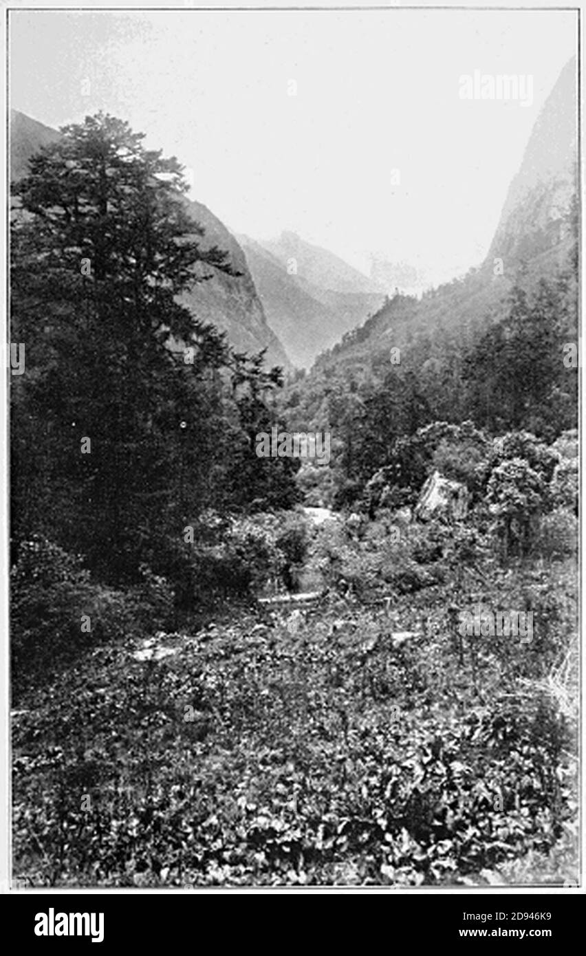 Kama valley Everest region 1921 Stock Photo - Alamy