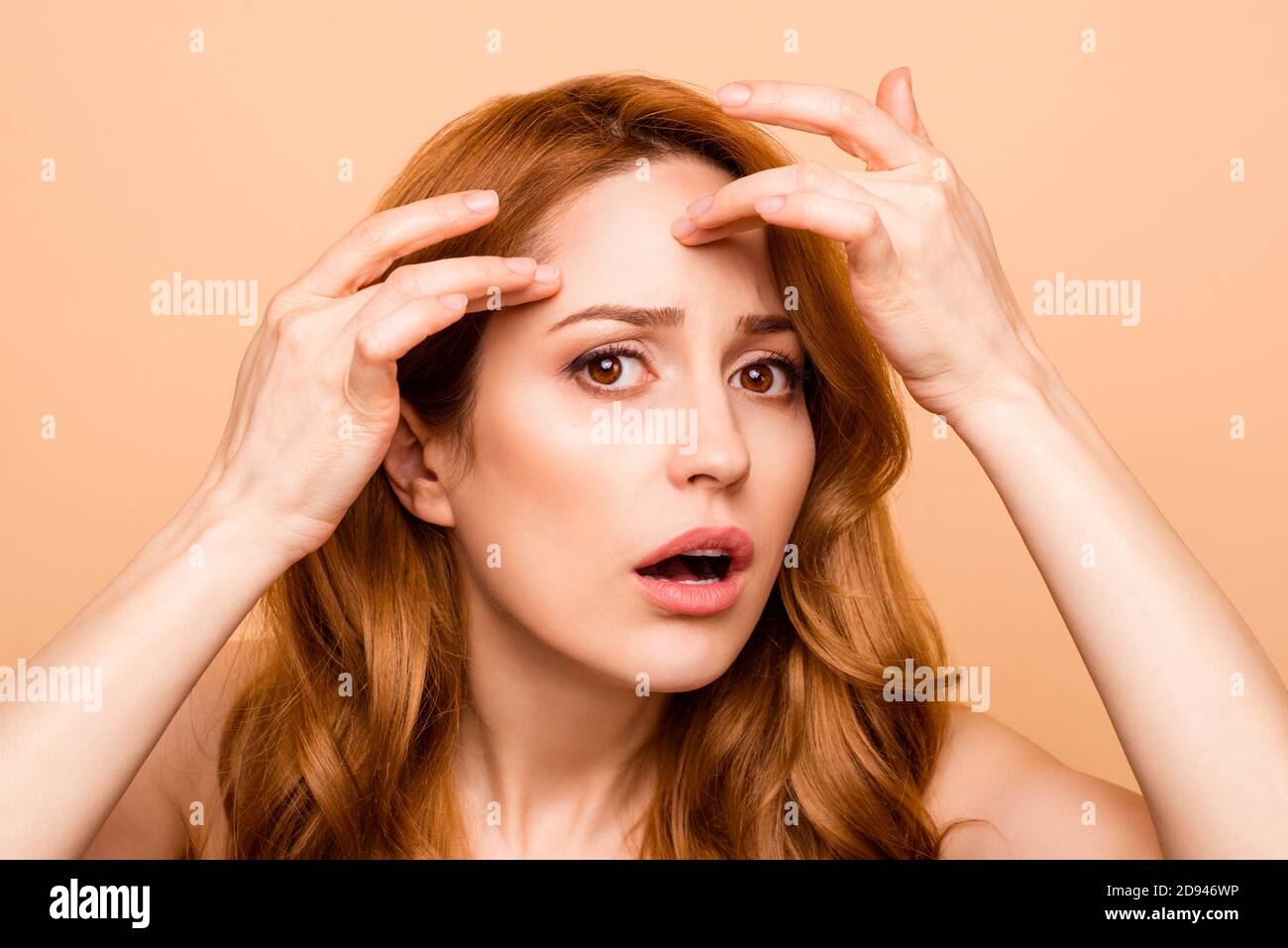 Close-up portrait of her she nice-looking attractive lovely shine sad ...