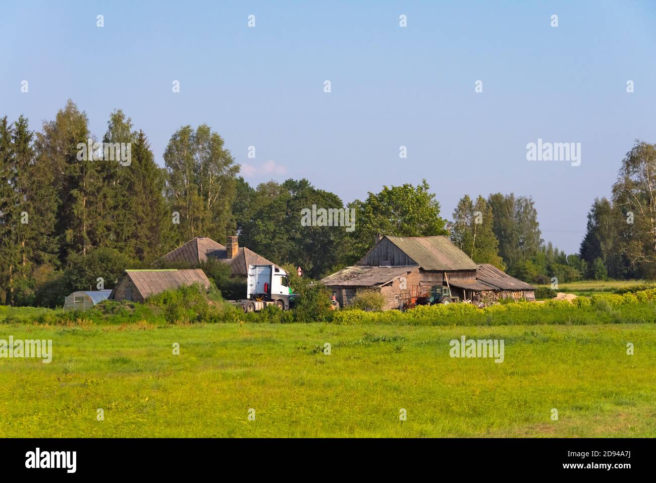 Farming village hi-res stock photography and images - Alamy