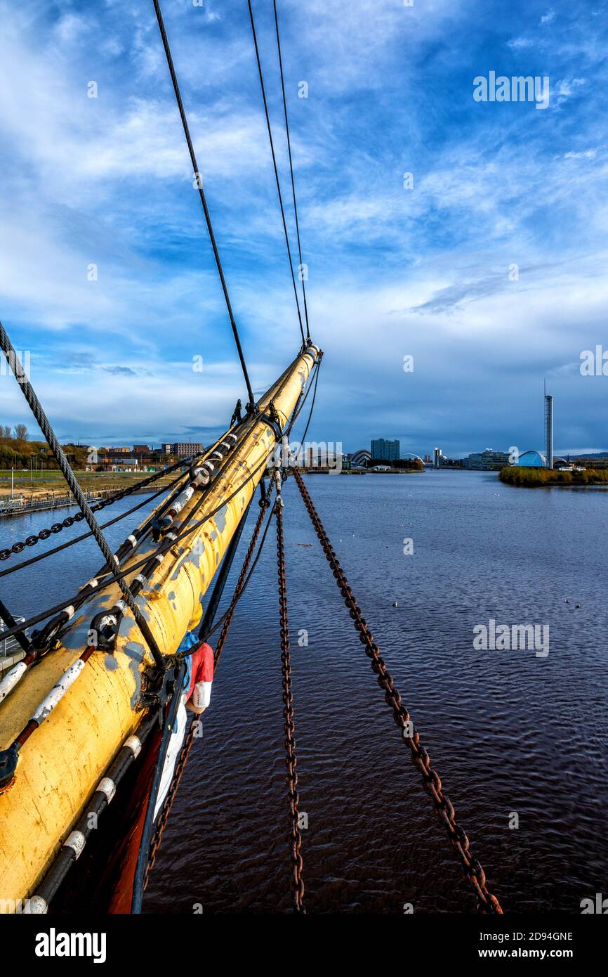 Riverside museum glasgow aerial hi-res stock photography and images - Alamy