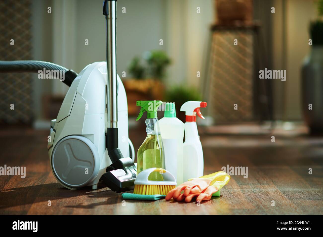 Unclean cloth hi-res stock photography and images - Alamy