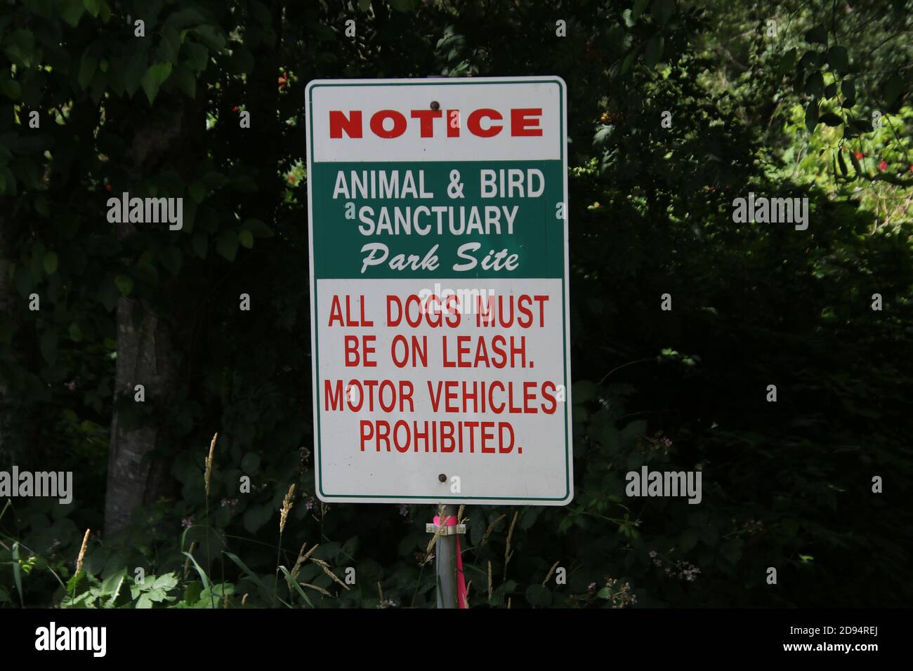 Bird,sanctuary,sign hi-res stock photography and images - Alamy