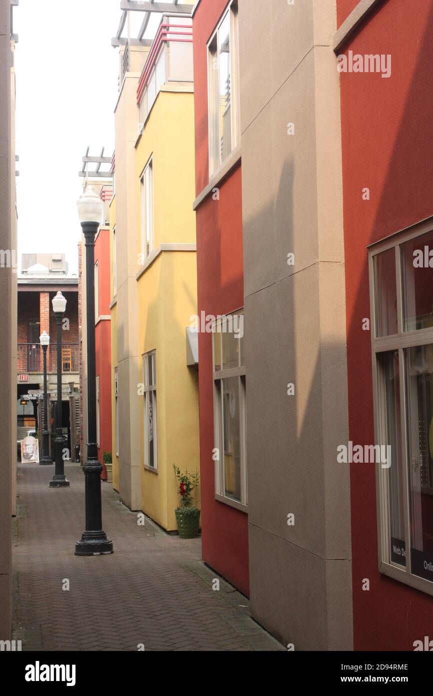 Dragon Alley in Chinatown, Victoria, British Columbia Stock Photo - Alamy